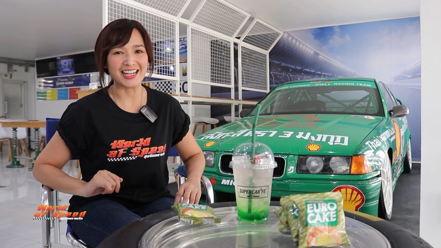 คาเฟธีมรถแข่ง Super Car'fe by Tree Crowns - Tonkit360