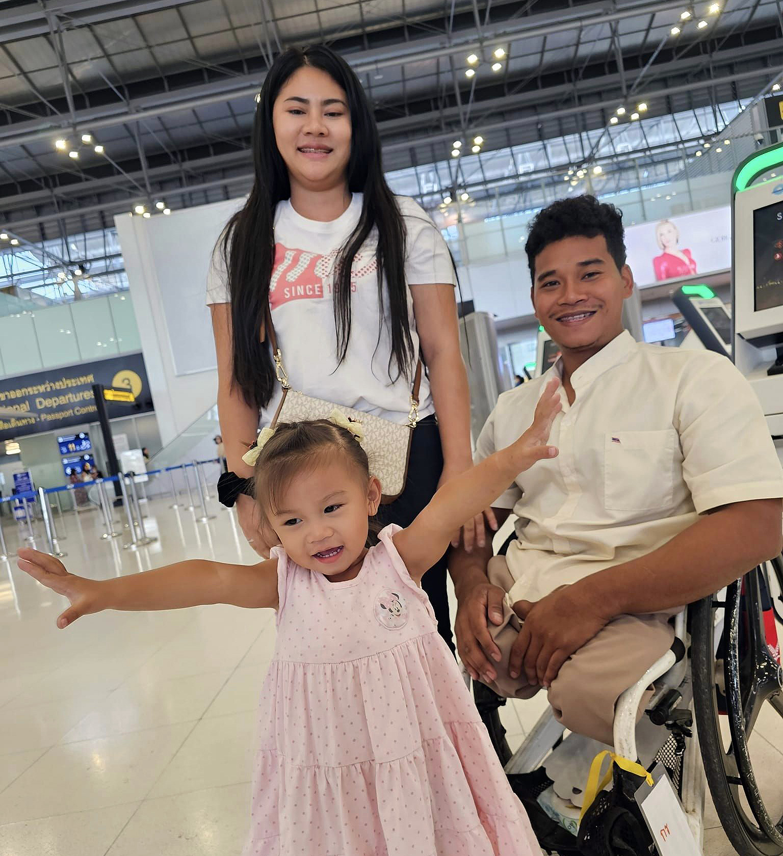 ทัพใหญ่พาราไทยบินสู่พนมเปญ สู้ศึก "อาเซียนพาราเกมส์ ครั้งที่ 12" - Tonkit360