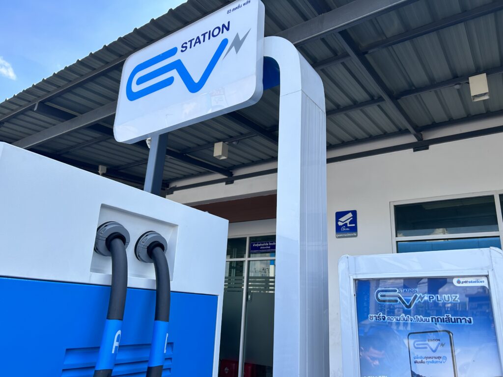 หนึ่งสัปดาห์กับรถไฟฟ้าล้วน MG ZS EV - Tonkit360